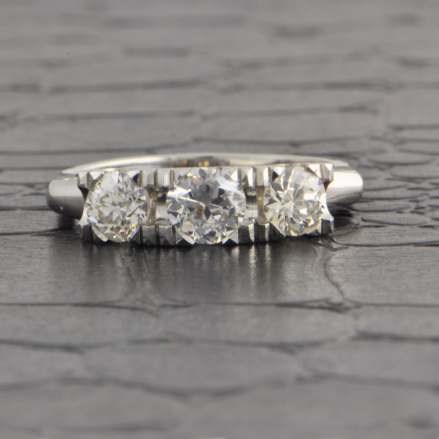 Jewelry Store In Charlotte, NC | Perry's Diamonds & Estate Jewelry ...